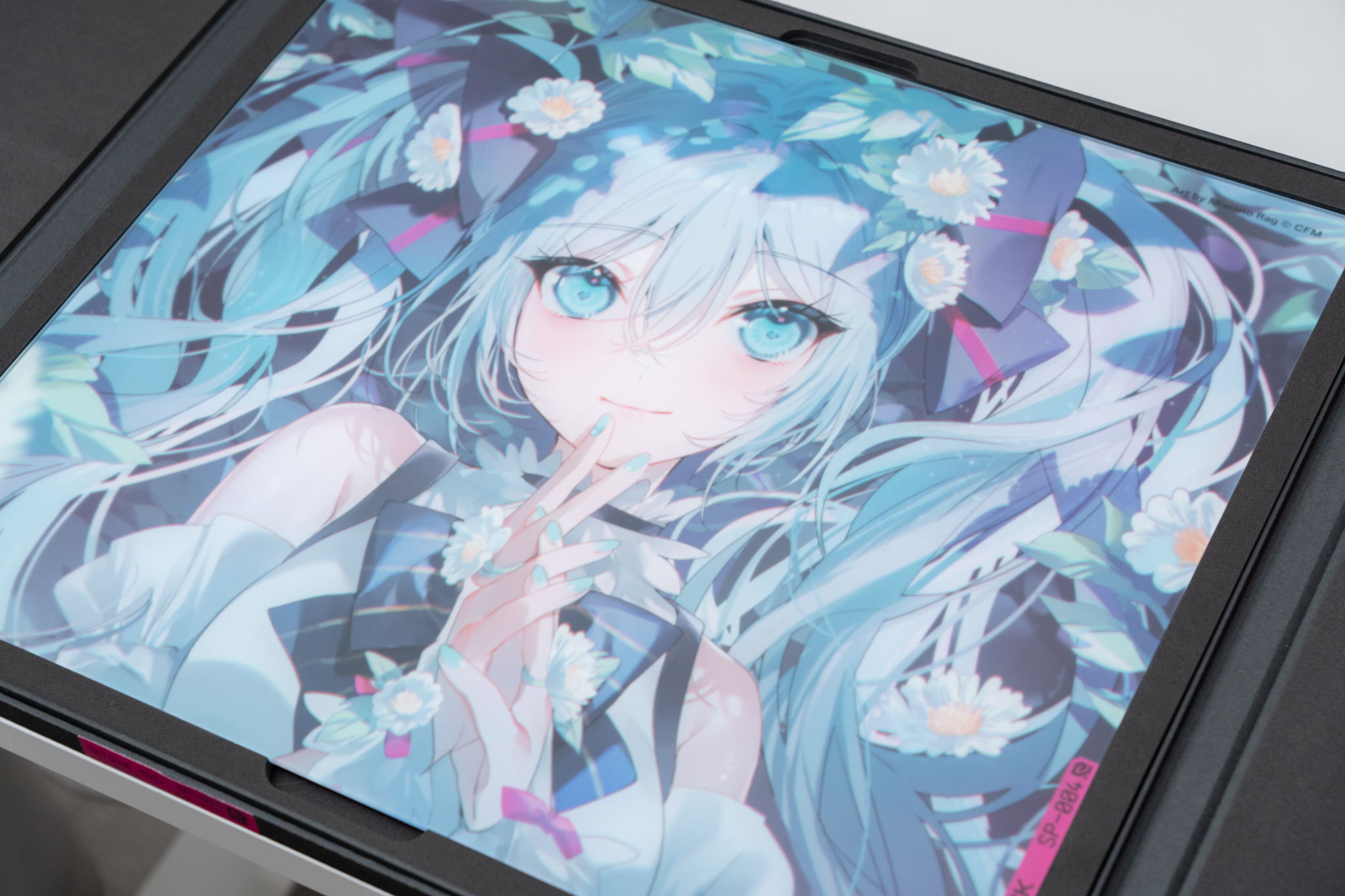WALLHACK SP-004 Hatsune Miku レビュー：初音ミクとコラボレーションした定番ガラスマウスパッド | Xrosshair
