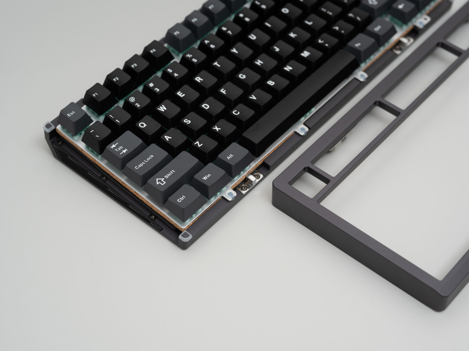 Chilkey Slice75 HE レビュー：最短0.005mm調整＆極めて優れた打鍵感の高性能ラピッドトリガーキーボード | Xrosshair