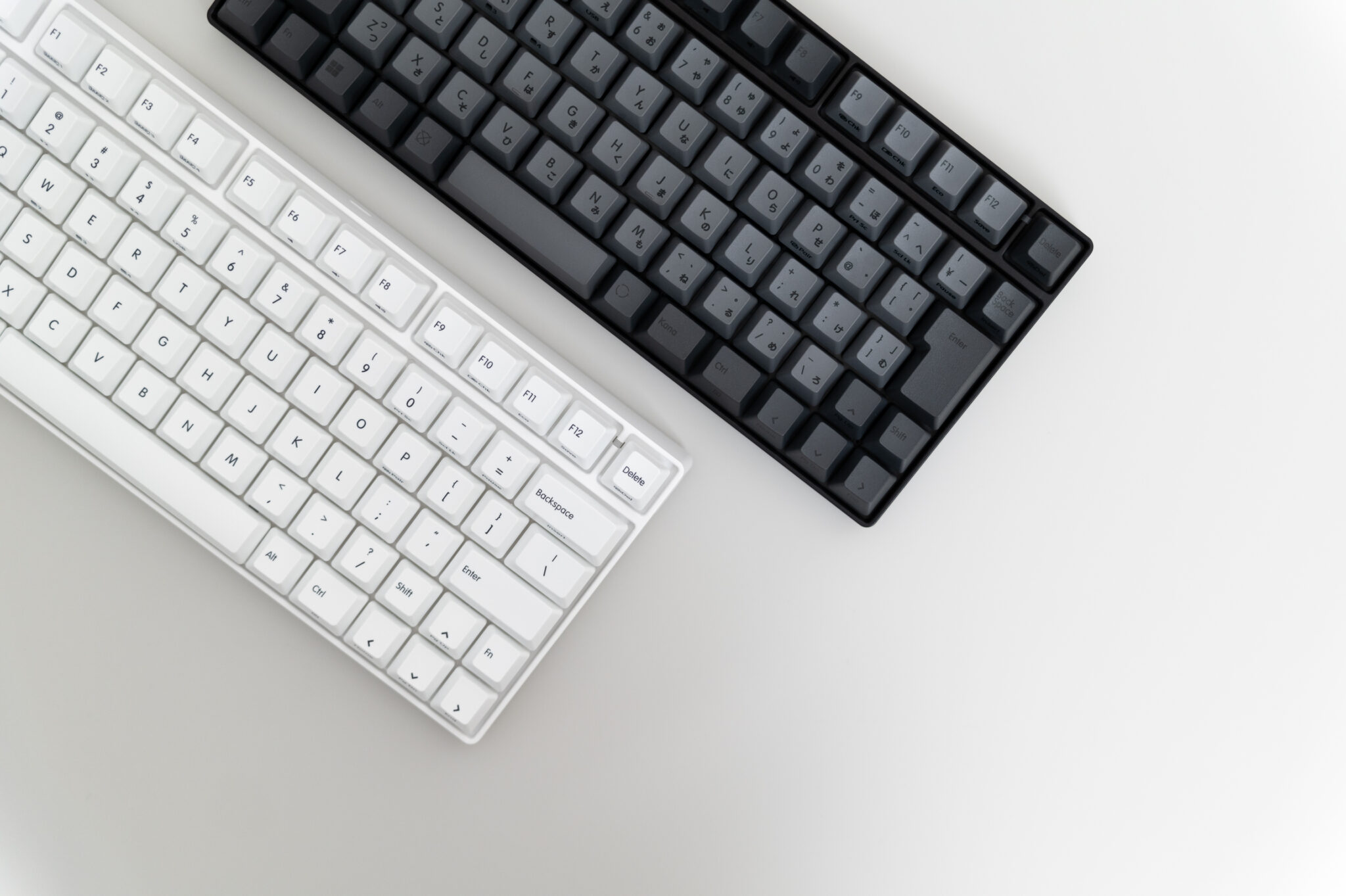 REALFORCE RC1 レビュー：待望の70％サイズが登場、軽量＆コンパクトながら打鍵感も極上のワイヤレスキーボード | Xrosshair